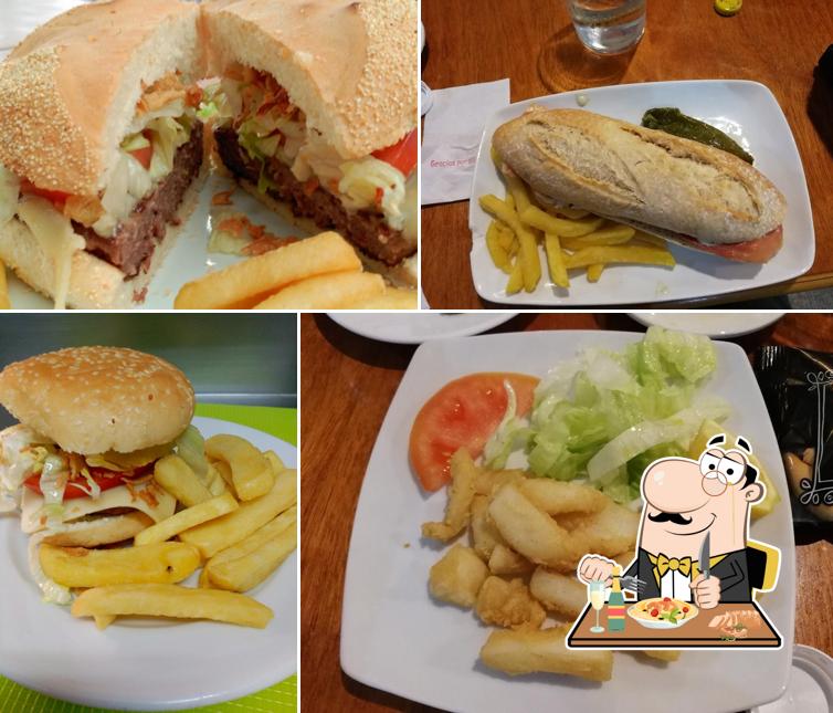 Pub y bar el patio del povea, Sevilla - Opiniones del restaurante