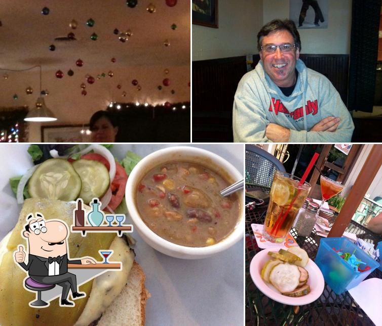 Cowboy Bar & Grill, 6155 CA-9 in Felton - Restaurant menu and reviews