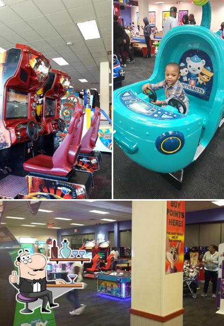 Chuck E. Cheese in Springfield - Restaurant menu and reviews