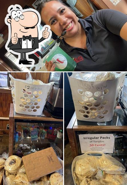 Restaurante Chile Bandera, 1305 Jiffy Blvd in Jourdanton - Restaurant ...