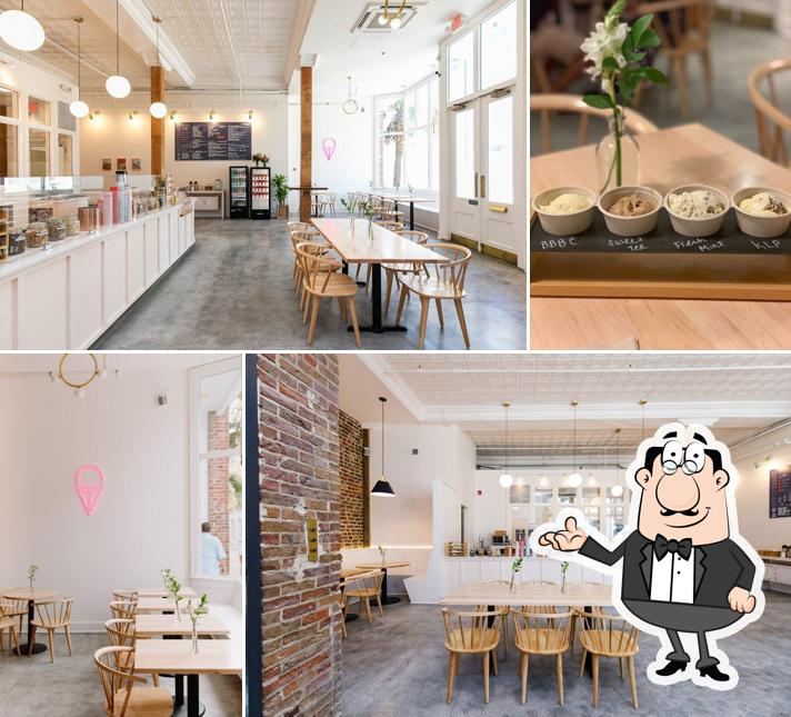 Off Track Ice Cream in Charleston - Restaurant menu and reviews