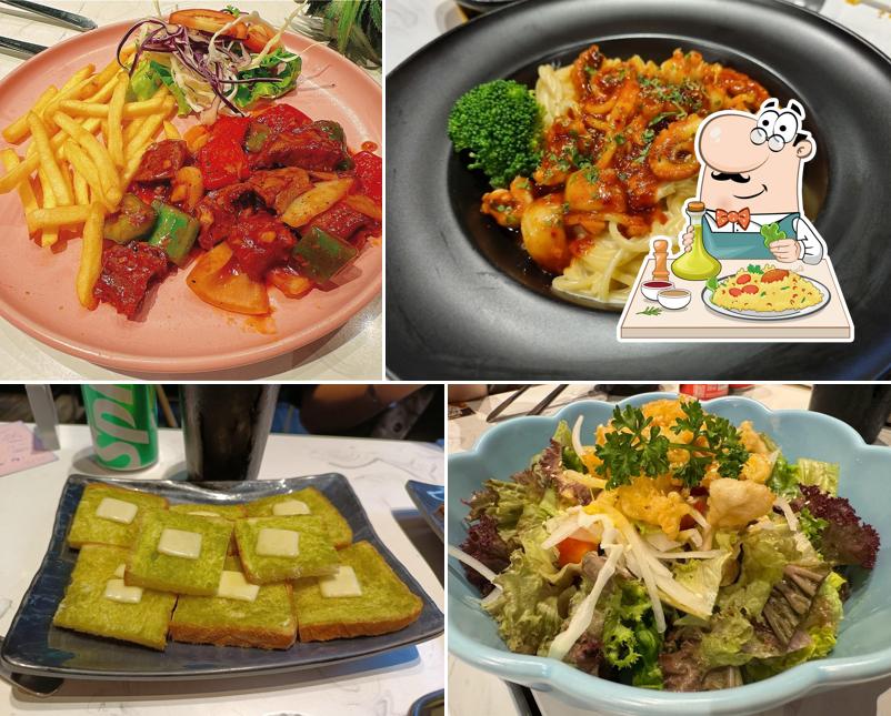 Vee Ayy Food, Ho Chi Minh City - Restaurant menu, prices and reviews