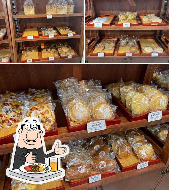 Bonjour Bakery, Diamond Bar - Restaurant menu, prices and reviews
