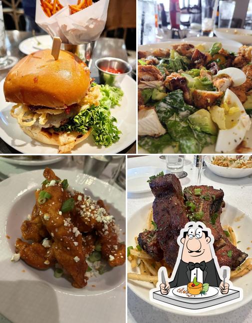 Seven Doors Kitchen & Cocktails in The Colony - Restaurant menu and reviews