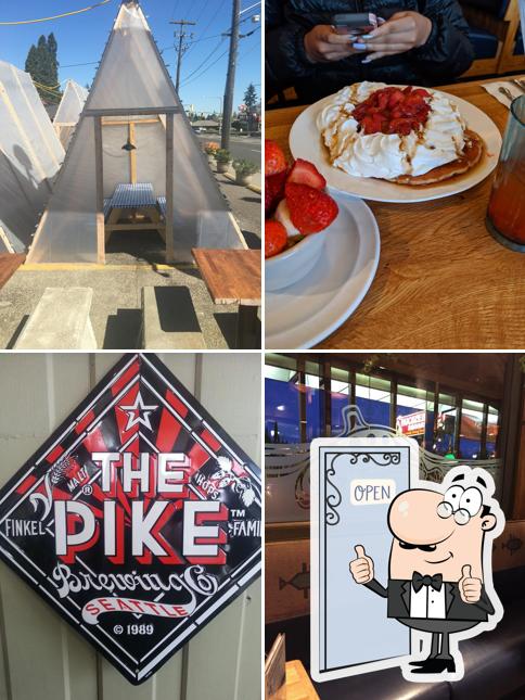 Huckleberry Square in Burien - Restaurant menu and reviews