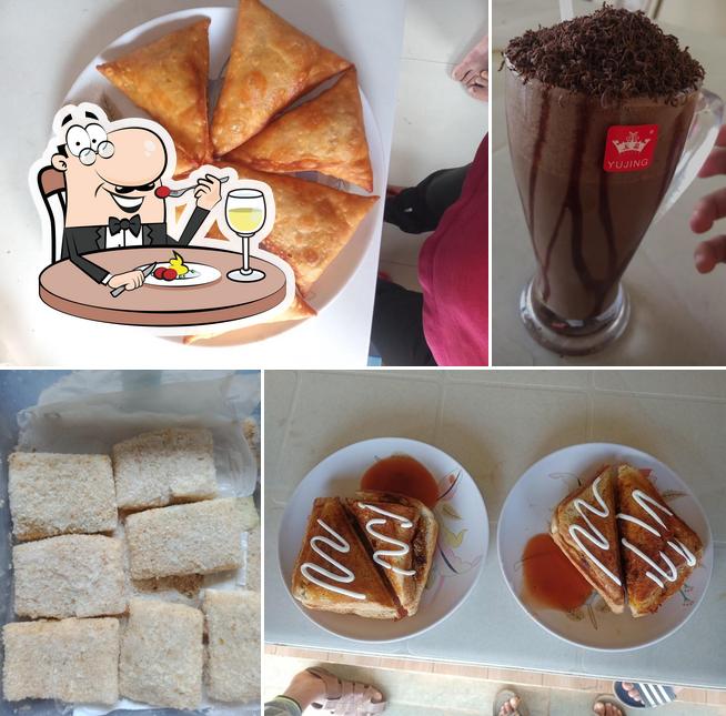 The Village Cafe, India - Restaurant reviews