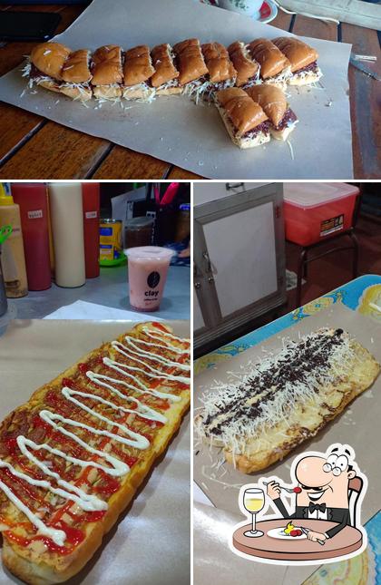 Clay Roti John, Raya River