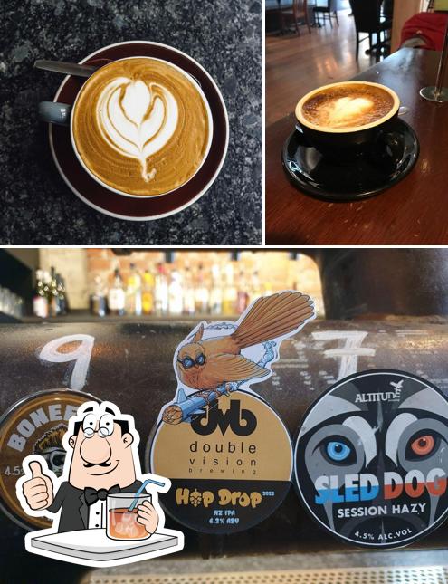 Tuatara Backpackers Lodge in Invercargill - Restaurant menu and reviews