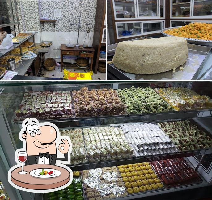 Mohammadia Sweet House Barkas, Hyderabad