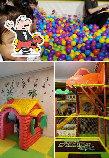 Jungle Hut Entertainment in Hamilton - Restaurant reviews