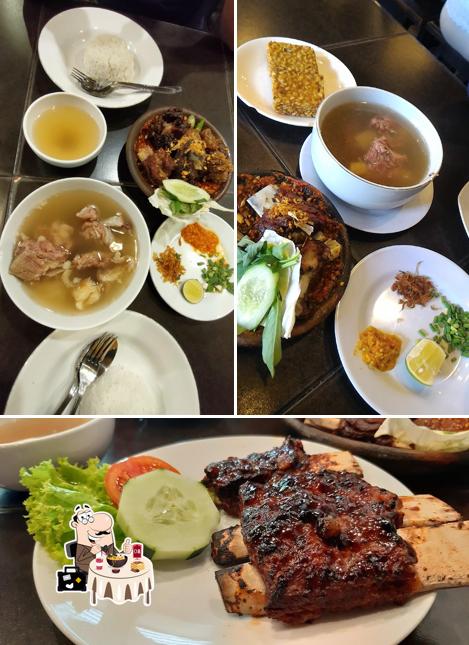 Warung Leko restaurant, Surabaya, Ruko Surya Inti Permata - Restaurant ...
