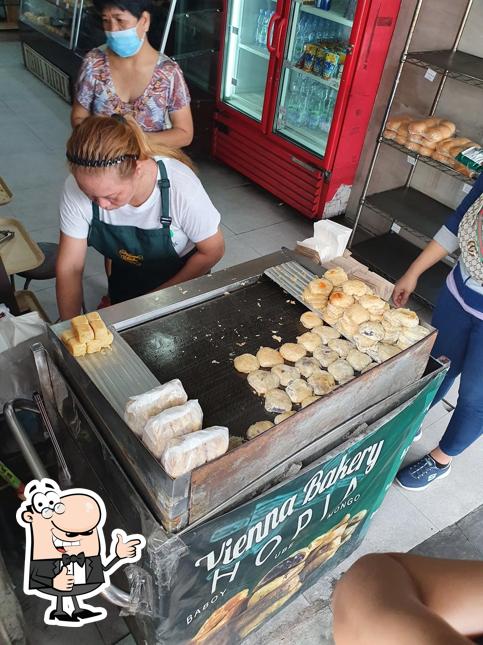 Vienna Bakery, Manila, Carriedo - Restaurant menu, prices and reviews