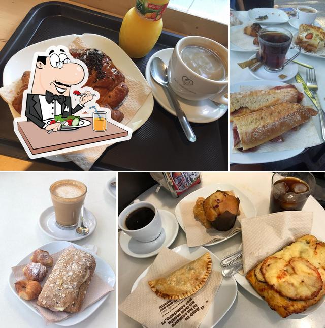 365 cafe, Carrer de València, 321 in Barcelona - Restaurant reviews
