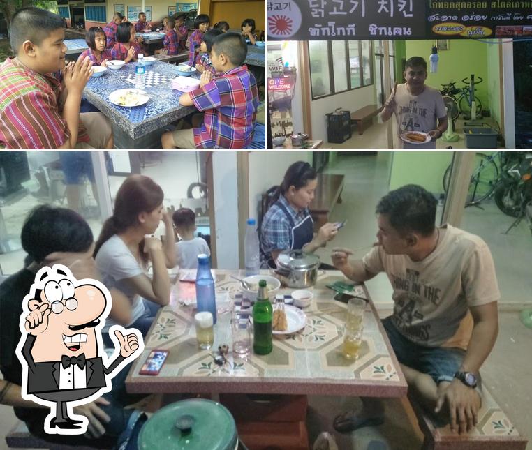 Namyapa Noodles Buffet restaurant, Udon Thani, CQ5R+CWC - Restaurant ...