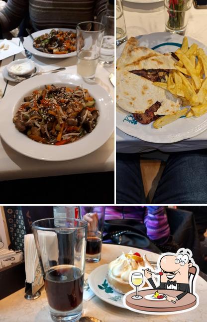 El Trébol, Buenos Aires - Menú del restaurante, precios y reseñas