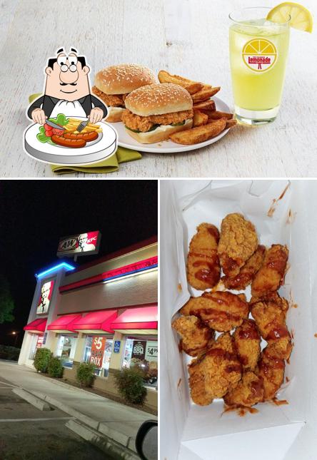 KFC, 4450 Waterloo Rd in Stockton - Restaurant menu and reviews