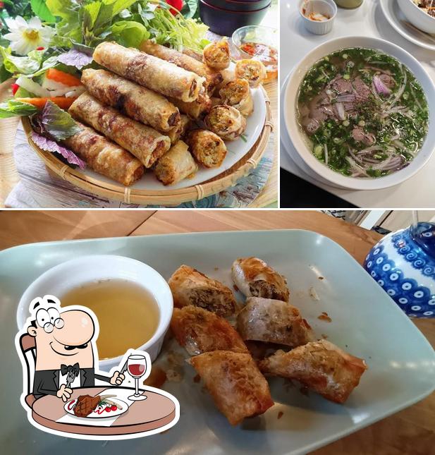 Miska Pho & BubbleFly, Warsaw - Restaurant menu, prices and reviews