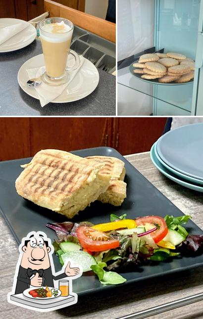 NB4CC / The wee blether cafe in Monkton
