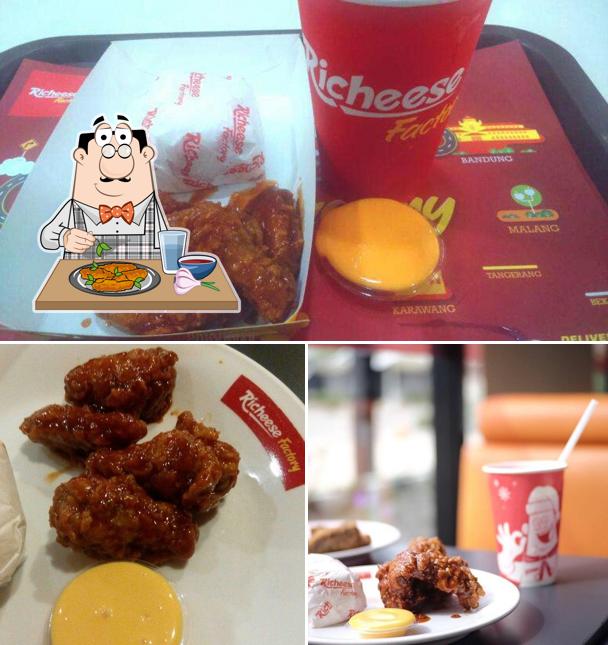 Richeese Factory restaurant, Central Jakarta, Food Court Pasar Tanah ...