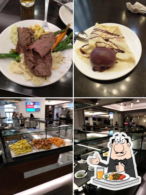 USC Village Honors Dining Hall in Los Angeles - Restaurant reviews
