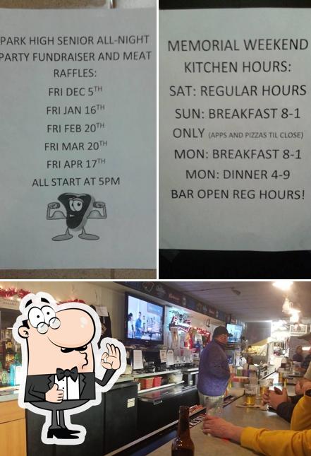 Cloverleaf Bar & Grill, Newport - Restaurant menu, prices and reviews