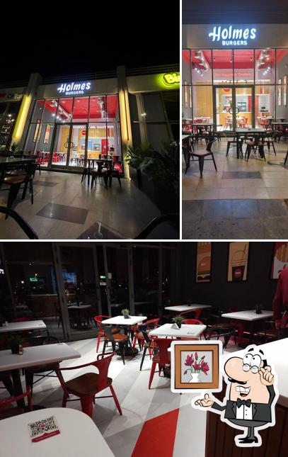 Holmes Burgers - Zayed restaurant, Egipto - Restaurant reviews