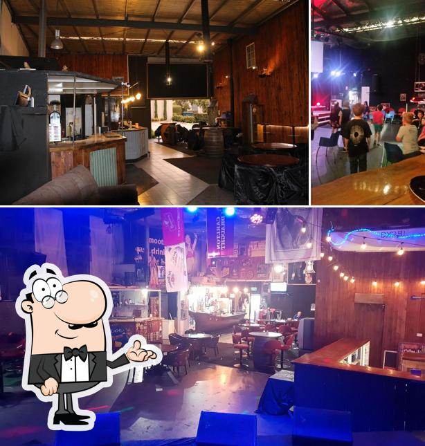 The Barn Live, Bayswater - Restaurant menu, prices and reviews