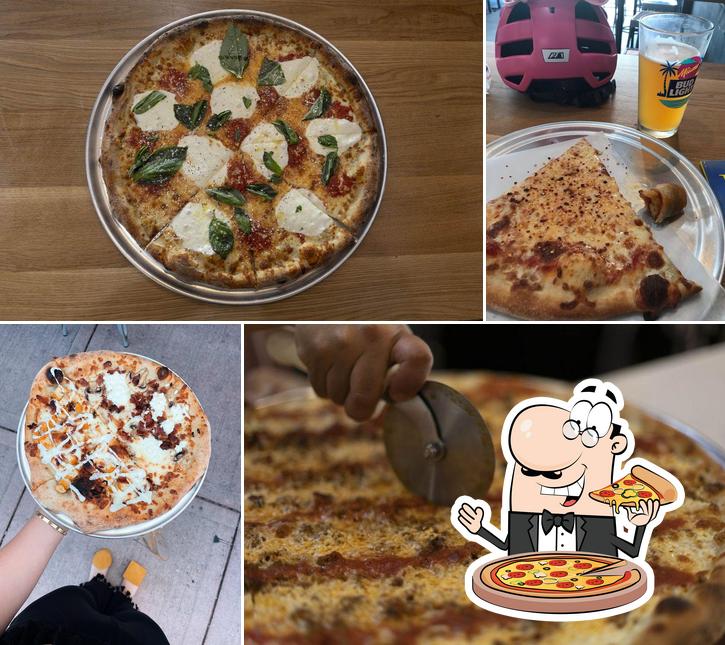 Collins Pizza in Miami Beach - Restaurant menu and reviews