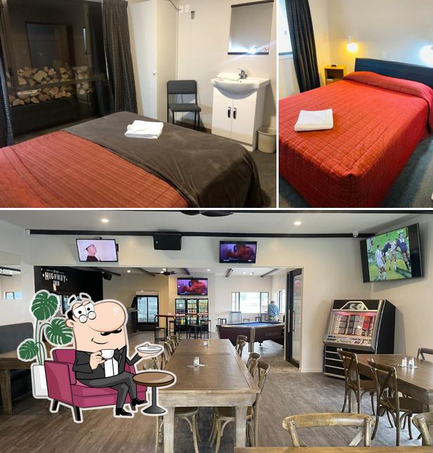 Highway Inn, Christchurch - Restaurant menu, prices and reviews
