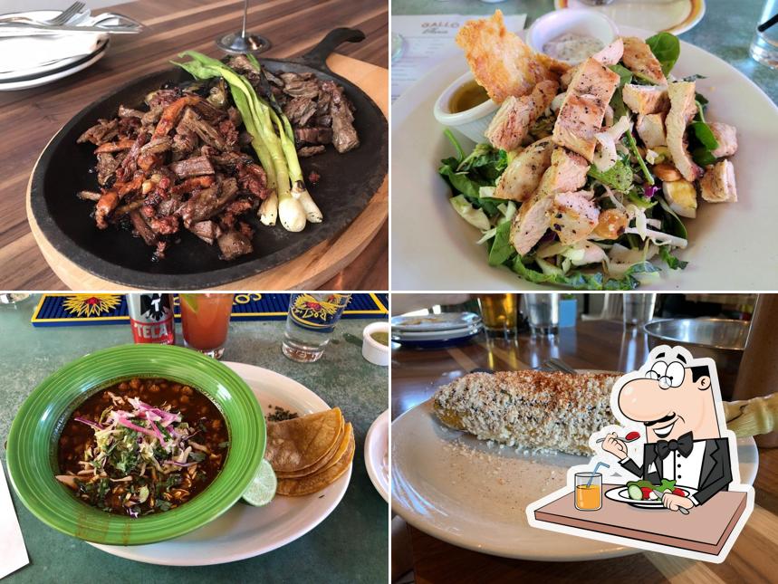 Gallo Blanco, 928 E Pierce St in Phoenix - Restaurant menu and reviews
