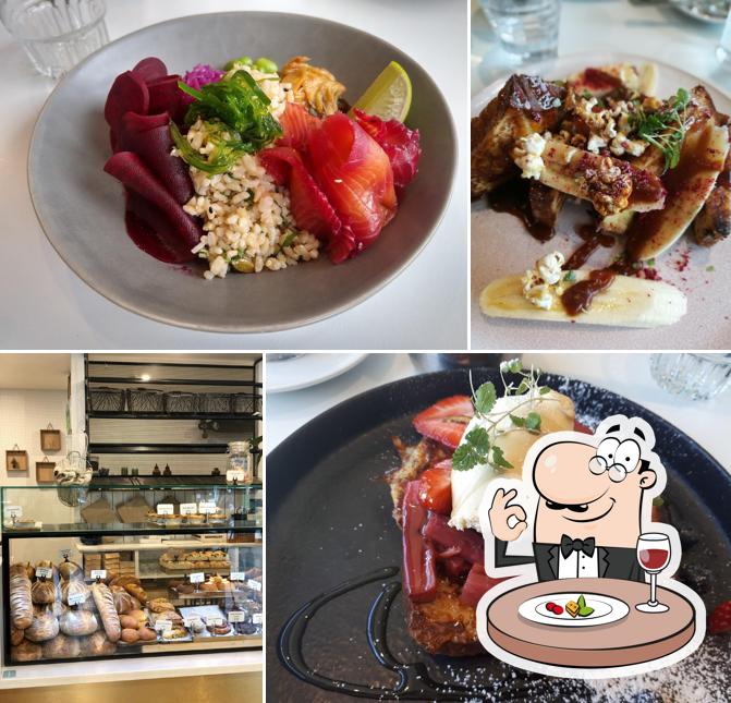 The Hamptons Bakery in Hampton - Restaurant menu and reviews