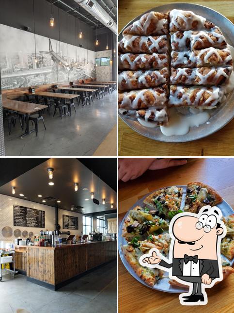 Aviator Pizza & Drafthouse, Austin - Restaurant menu, prices and reviews
