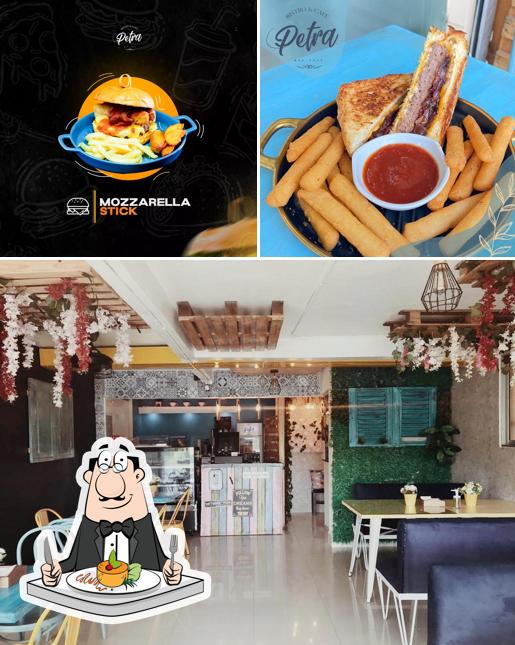 Petra Bistro Café, Cotui - Menú del restaurante, precios y reseñas