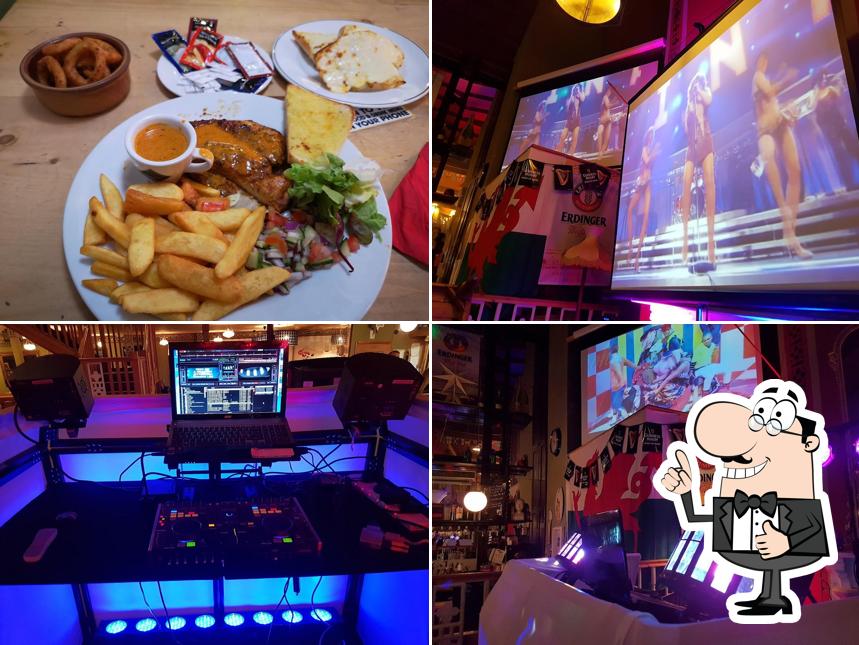 Barinis Bar, Lounge and Restaurant in Pontypridd - Restaurant menu and ...