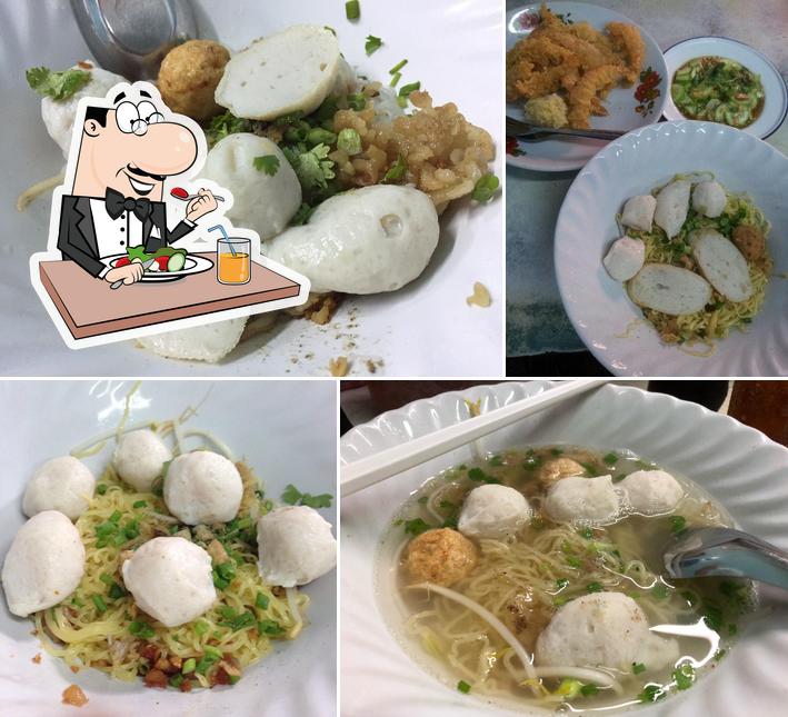 Jeng Kung Fish Ball Noodle, Bangkok - Restaurant menu, prices and reviews