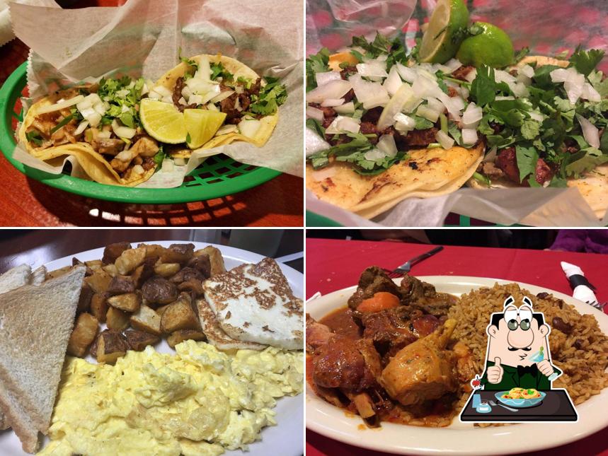 El Gallo De Oro in Central Falls - Restaurant menu and reviews