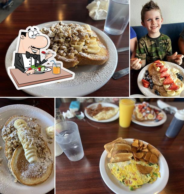 Shelly's Cafe in Tampa - Restaurant menu and reviews