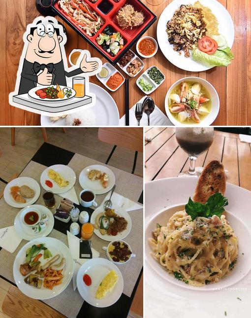 Yugo Restaurant, Tangerang, Paramount Skyline Complex - Carta del ...