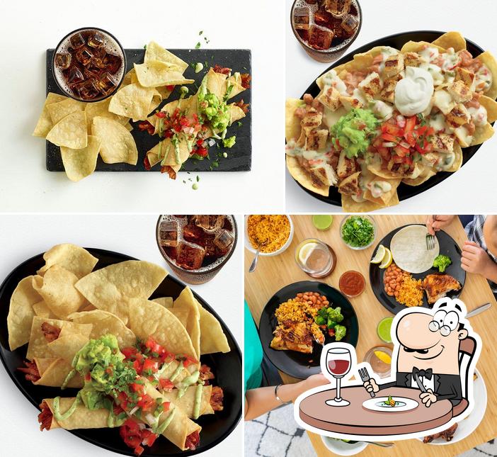 El Pollo Loco, 2575 N Hollywood Way #103 in Burbank - Restaurant menu ...