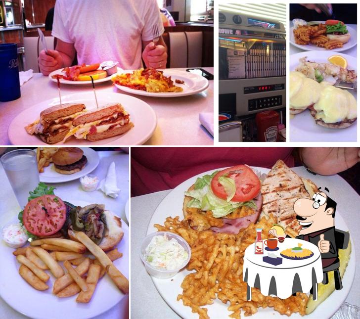 Route 9 Diner, Hadley - Restaurant menu, prices and reviews