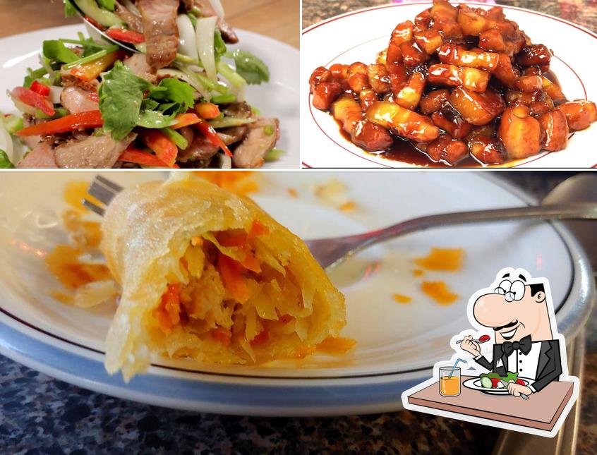 Farmsook Thai Eatery, Longview - Restaurant menu, prices and reviews