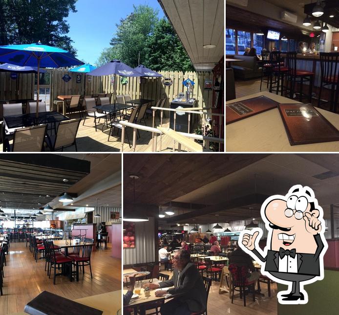 Barnyard Wood Crafted Pizza in South Burlington - Restaurant menu and ...