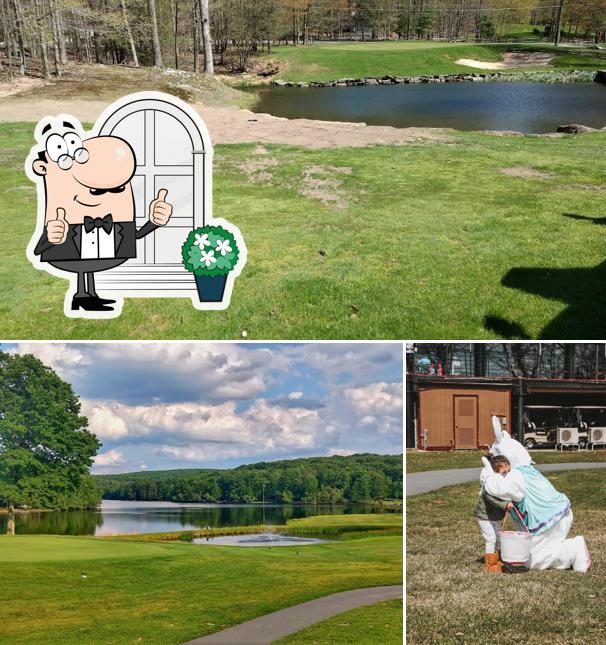 The Golf Course at Paupack Hills in USA - Restaurant reviews