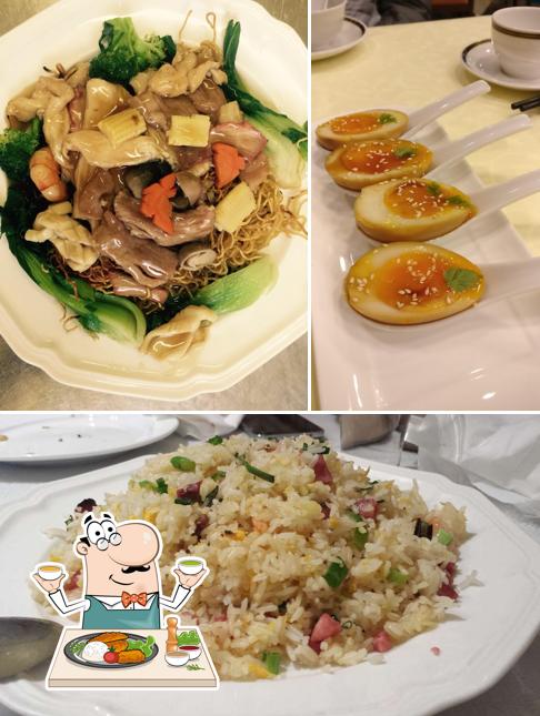 Moon Koon Chinese Restaurant in Petersham - Restaurant reviews