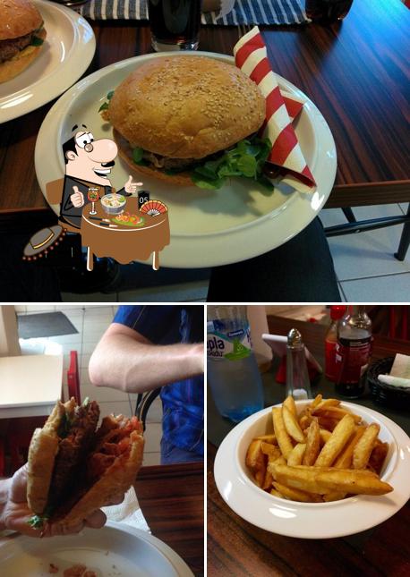 Slow Burger cafe, Kraków - Restaurant menu and reviews