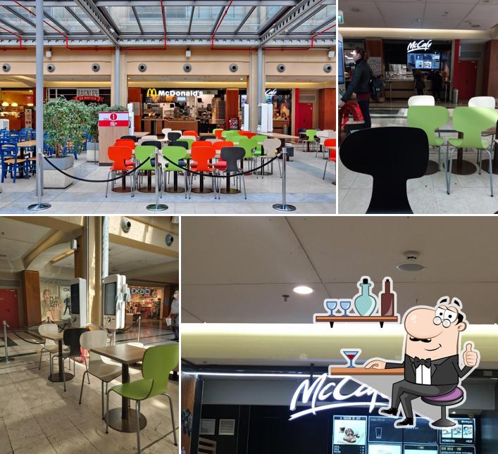 McDonald's Torino Lingotto Mall restaurant, Turin, Via Nizza ...