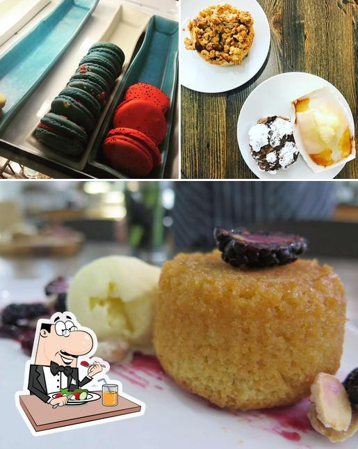 Fluff Bake Bar, 314 Gray St in Houston - Restaurant menu and reviews