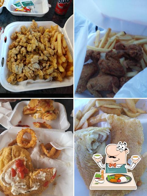 Snappers Fish & Chicken, Miami - Restaurant menu, prices and reviews