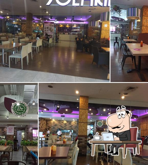 Solaria - Carrefour Lebak Bulus restaurant, South Jakarta, Carrefour ...