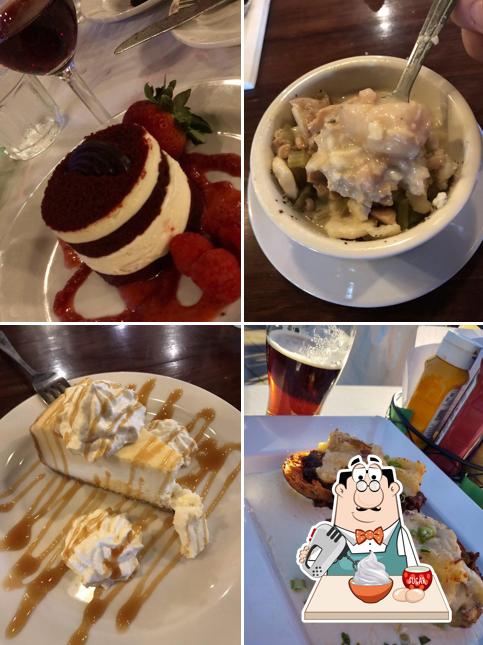 Irish House Restaurant and Trinity Pub at the Irish Cultural Center ...